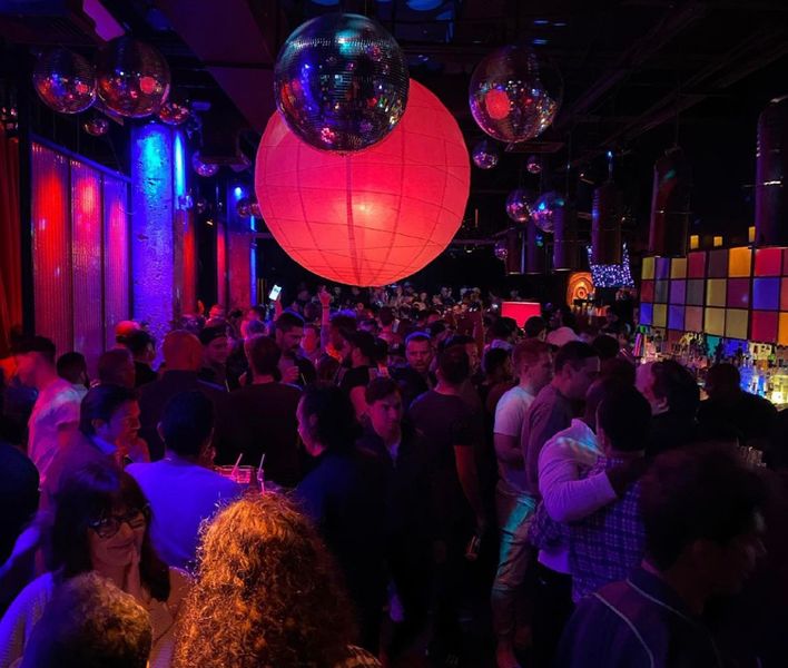 Industry Bar | W42ST.com