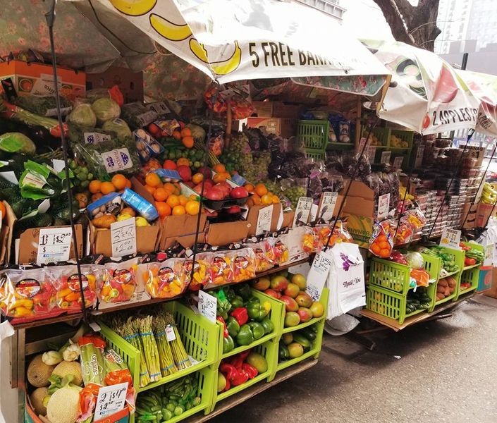 Fruit Stand 43 | W42ST.com