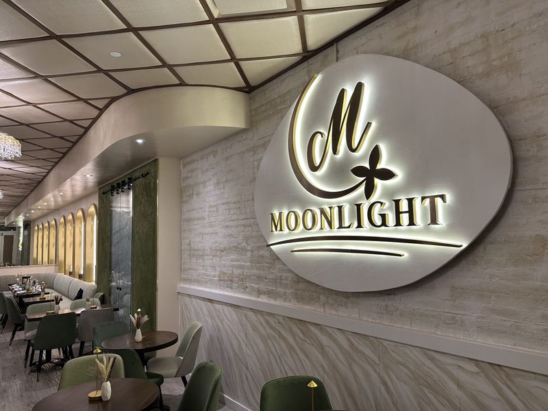Moonlight Restaurant | W42ST.com